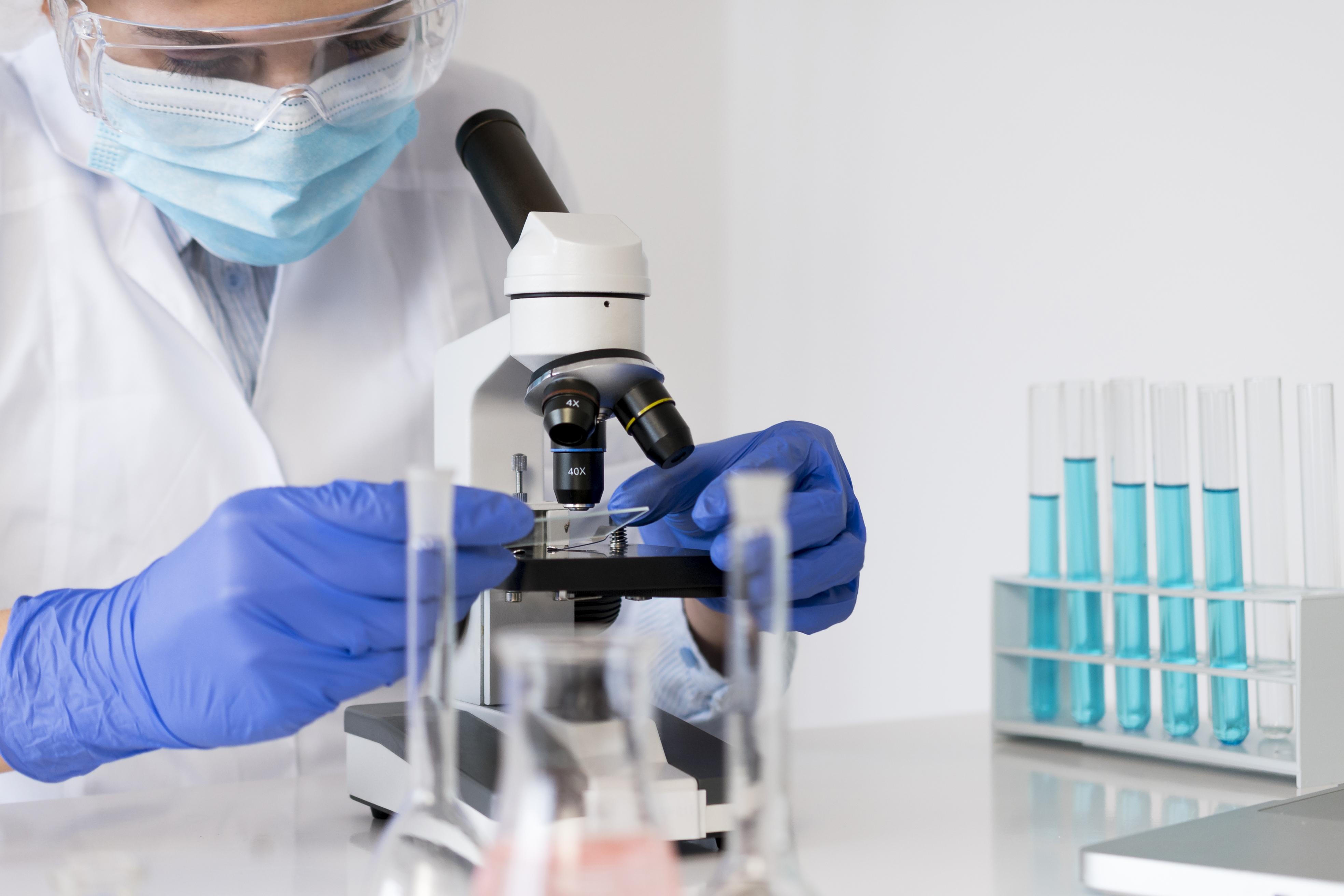 Filters for cleanroom - type applications